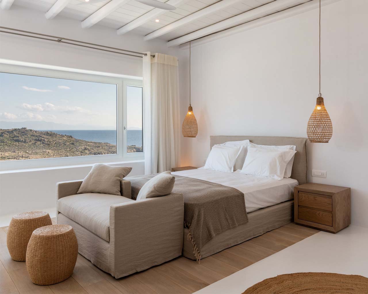 Projects - Χειροποίητα έπιπλα Hypnos στρώματα Χαρίτος Νίκος